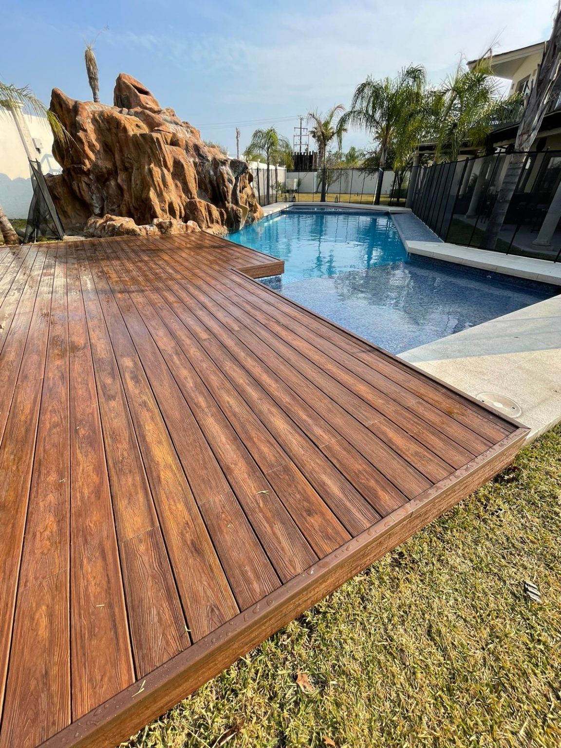 CLASTIX Madera Plástica, Deck plástico, Deck de madera plástica - CLASTIX